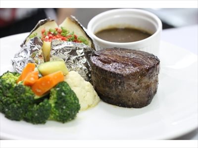 バッカルー バーベキュー&グリル(Buckaroo BBQ & Grill ) WEB予約可能なグルメレストラン シンガポール旅行観光.com